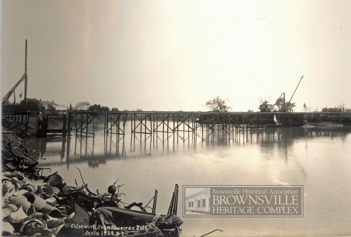 Brownsville Station: 1928 ~ First Steel: Building the Gateway Bridge ...