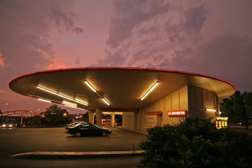 Livin' Life in 'The Lou': Old Del Taco - Flying Saucer to open as ...