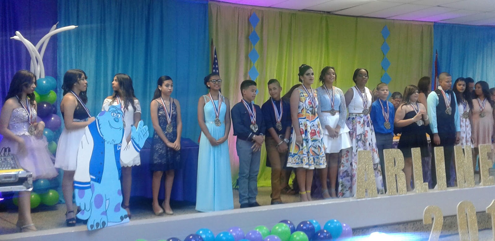 Intermedia Jardines de Ponce: Graduación del Octavo Grado 2017