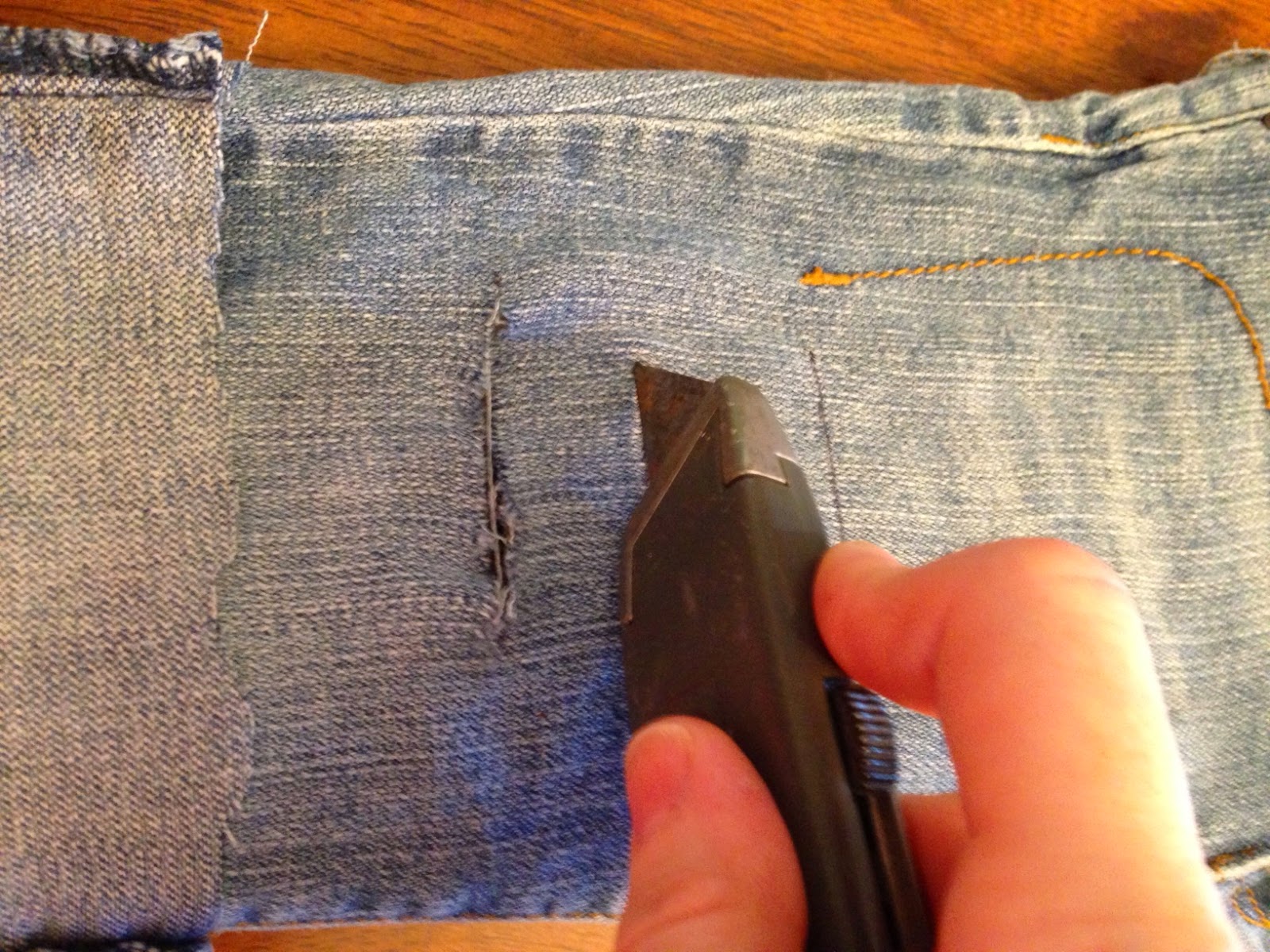 shortcake + shoes: .distressed jeans: how to.