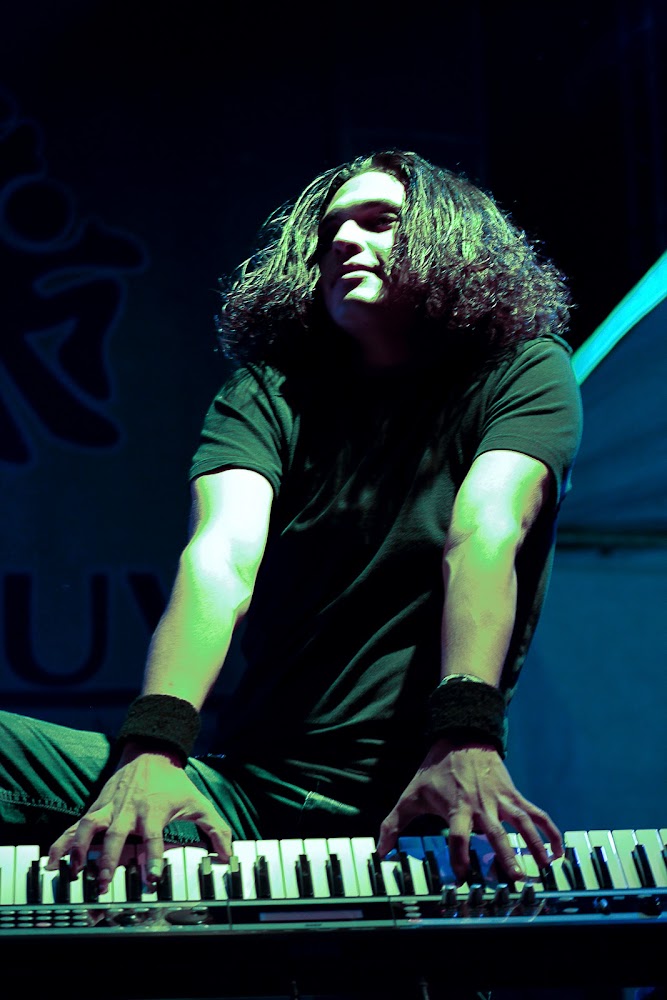 Heavyweight: AncestryE