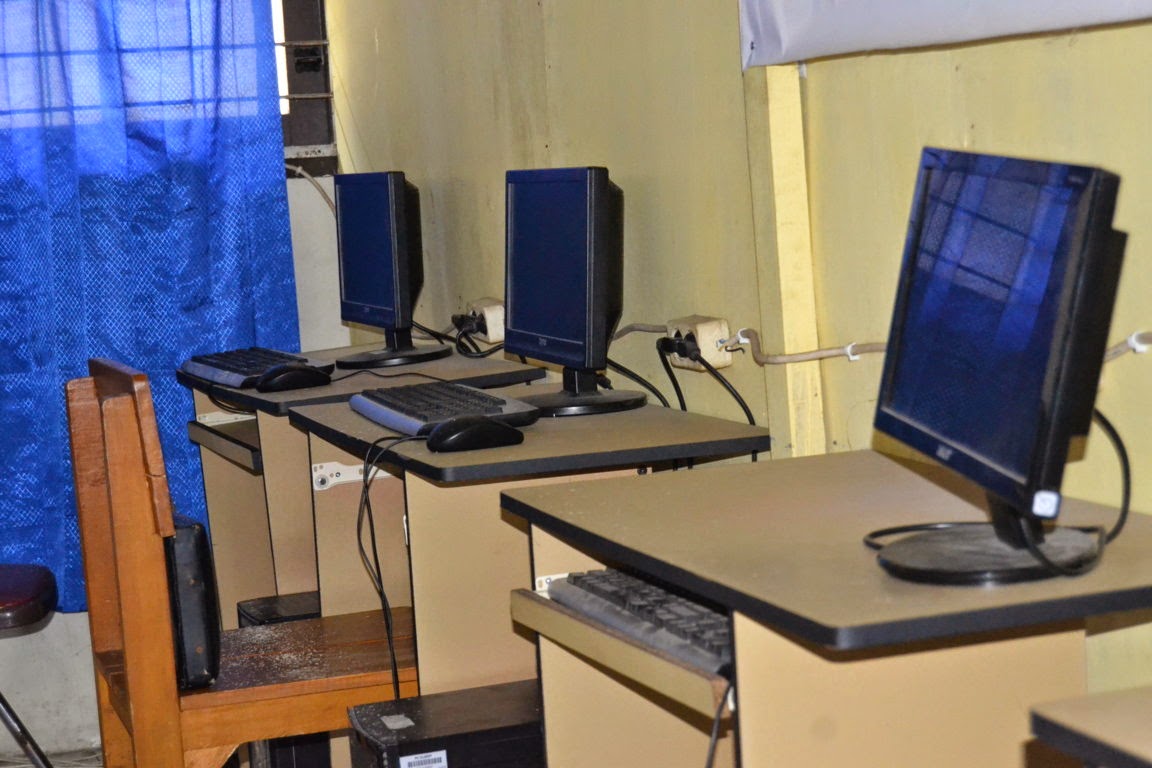 Lab. Komputer - SMK Negeri 2 Batang Hari