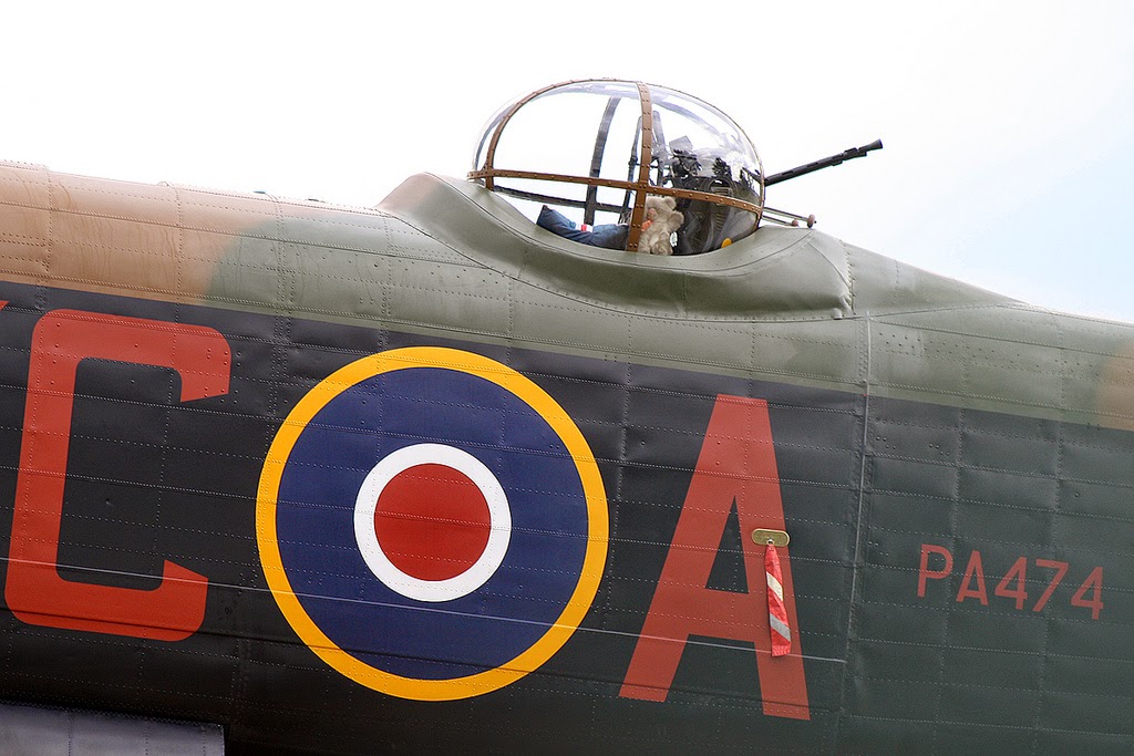 Historias Individuales: TC-038, Avro 683 Lancaster B.Mk.1 c/n 1457