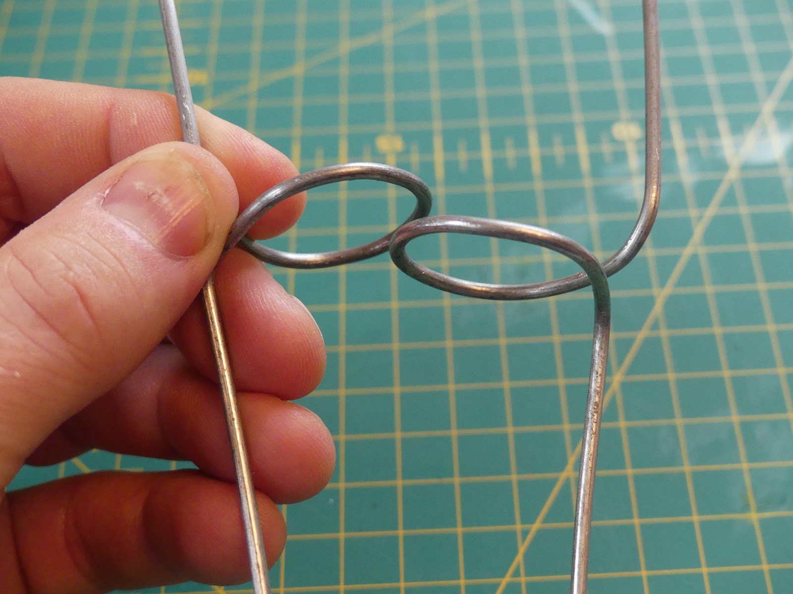 The Outdoor Traditionalist : DIY Campfire Toasting Fork