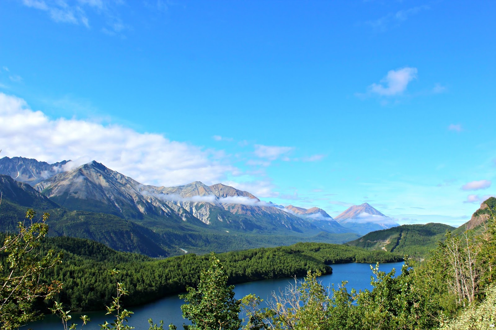A Beautiful Lake Adventure near Chickaloon // Alaska | Caravan Sonnet