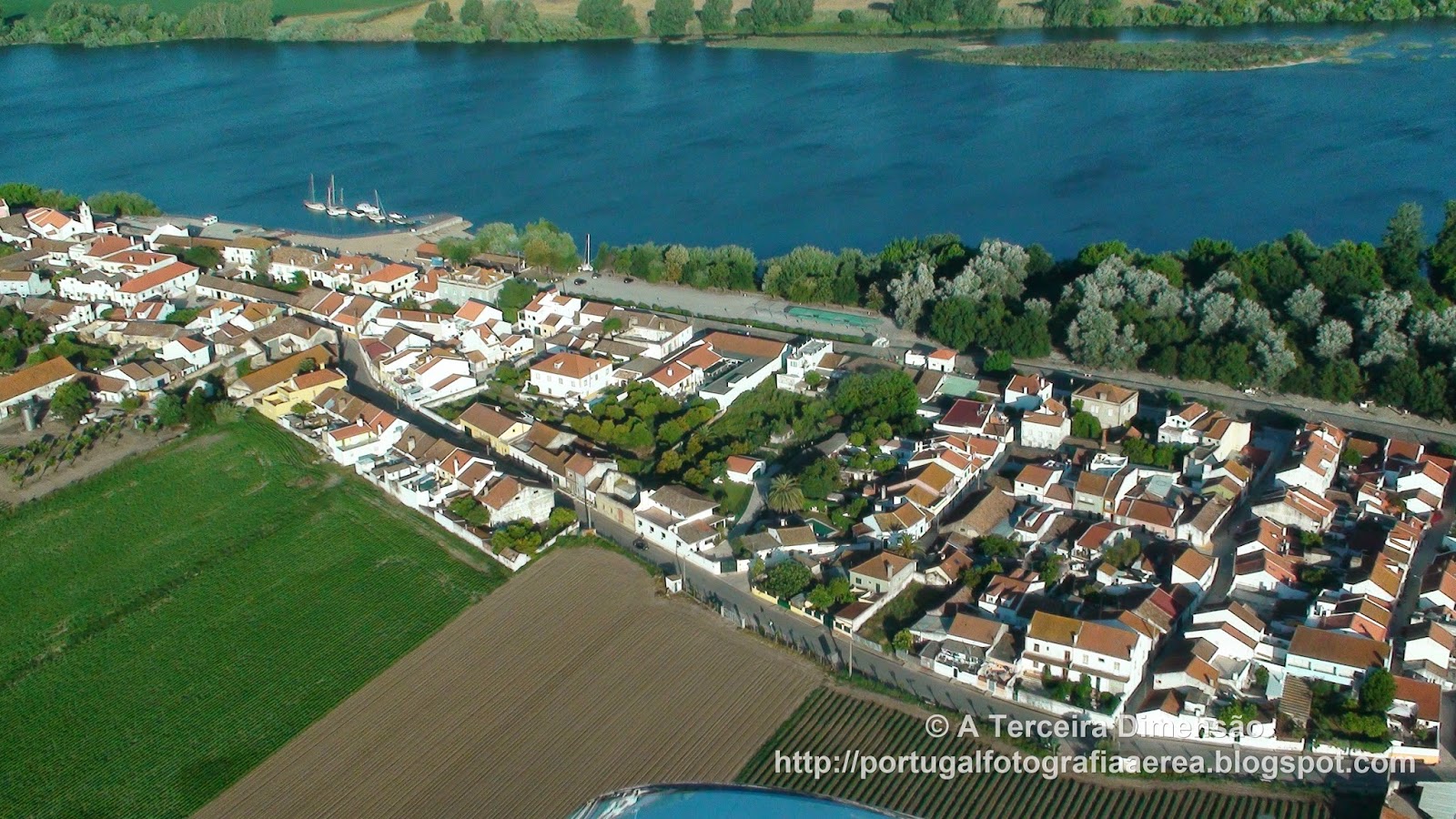 A Terceira Dimensão - Fotografia Aérea: Valada