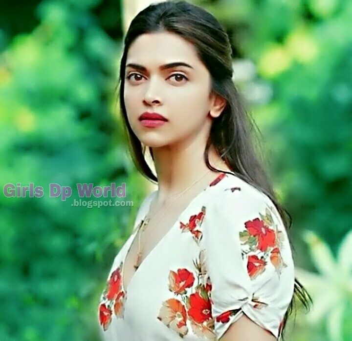 Deepika Padukone Stunning Beautiful Images HD