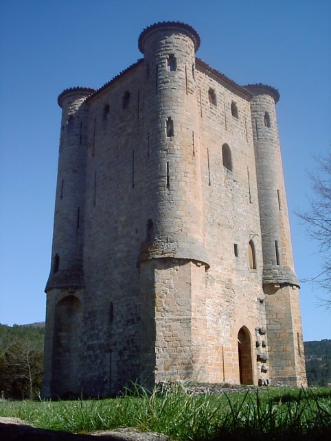 historiopedija: DONJON