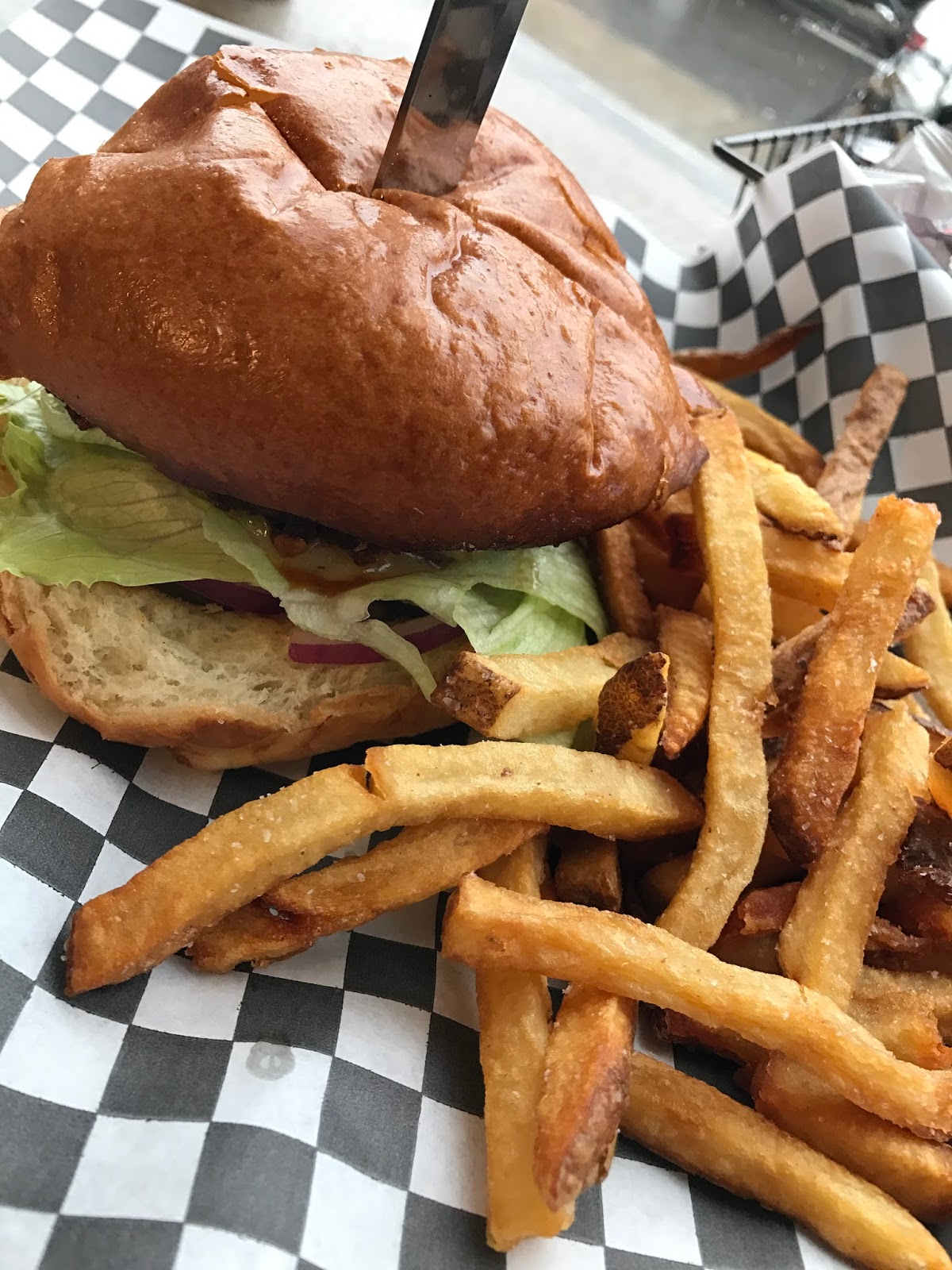 #BurgerTours: Burger Review #26: Burgatory