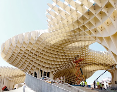 Famous Buildings Of The World: The World’s Largest Wooden Structure