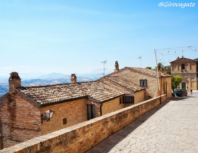 Cosa vedere a Moresco, uno dei borghi più belli delle Marche ...
