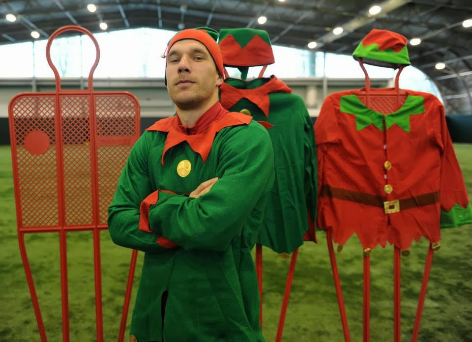 Football 101 | Arsenal: It's Christmas at Arsenal - Pictures