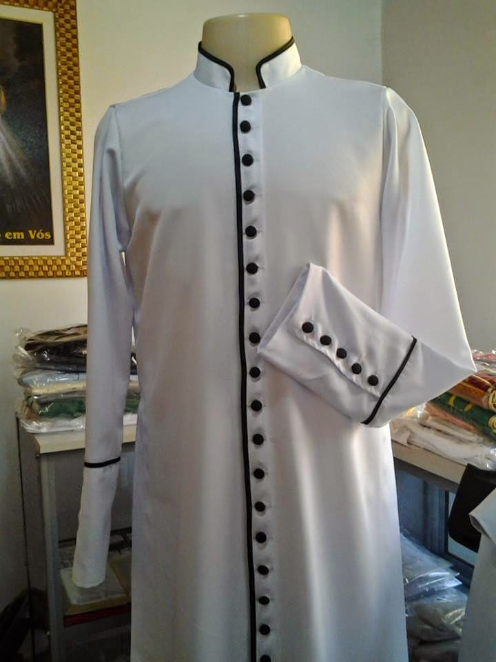 Blog - Juan Padovini: Tradições da Igreja: Batina (e outros paramentos ...