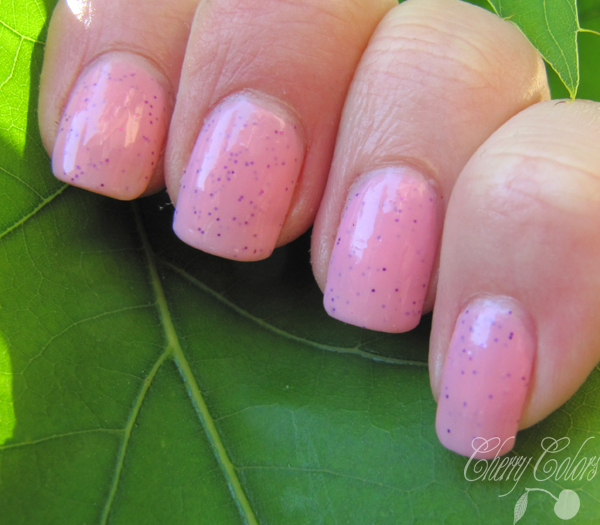 NOTD: Essence Mashed Berries (Fruity TE) - Cherry Colors - Cosmetics ... NOTD: Essence Mashed Berries (Fruity TE) - Cherry Colors - Cosmetics ...