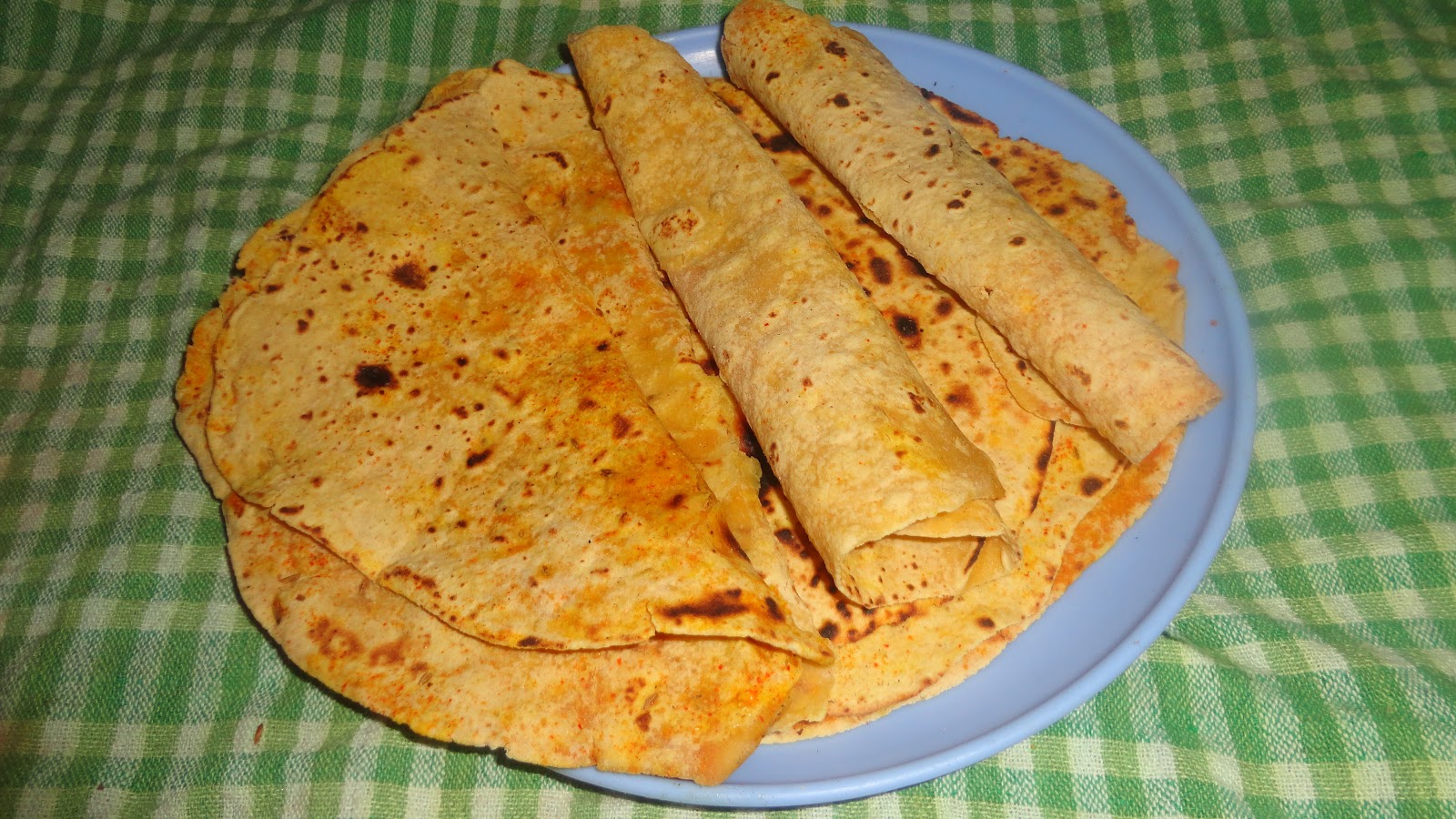 Nivedita's Kitchen: Besan Ki Masala Roti for ICC ~August