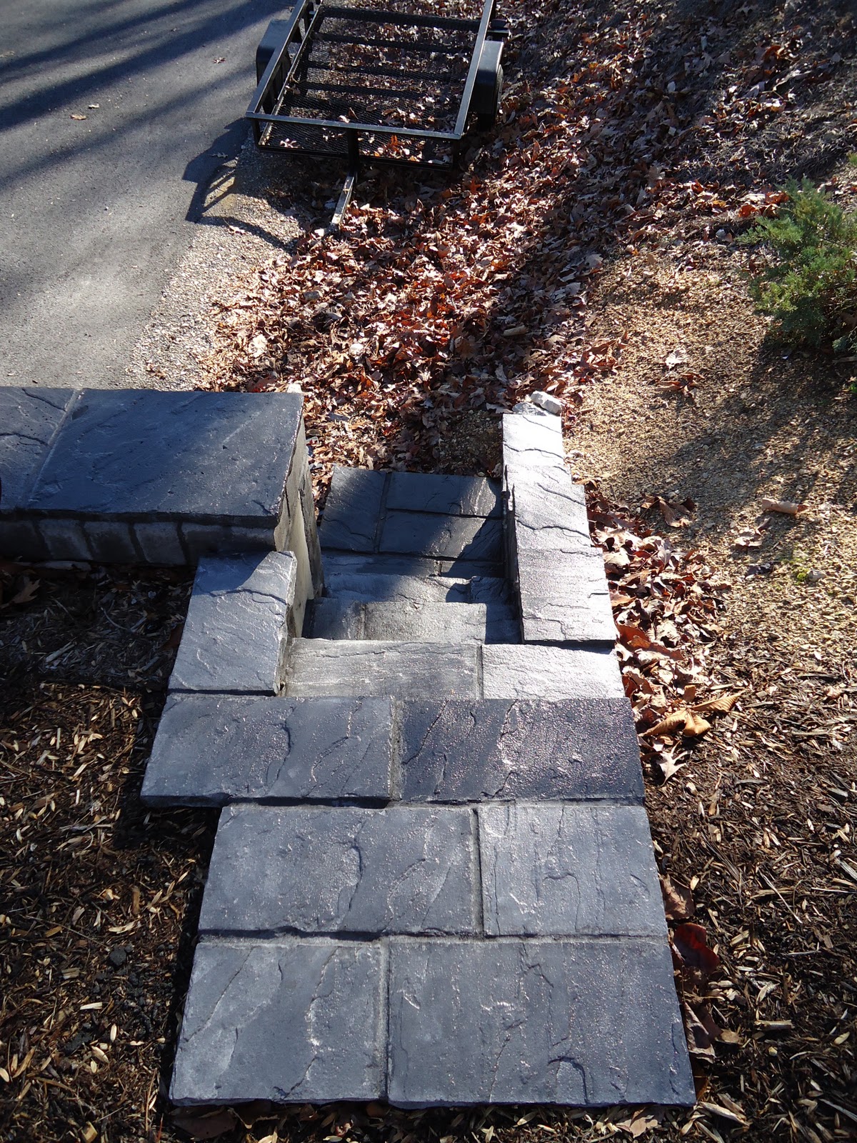 Builderscrete Cellulose Products: Cove Stone Caps On Builderscrete Walls