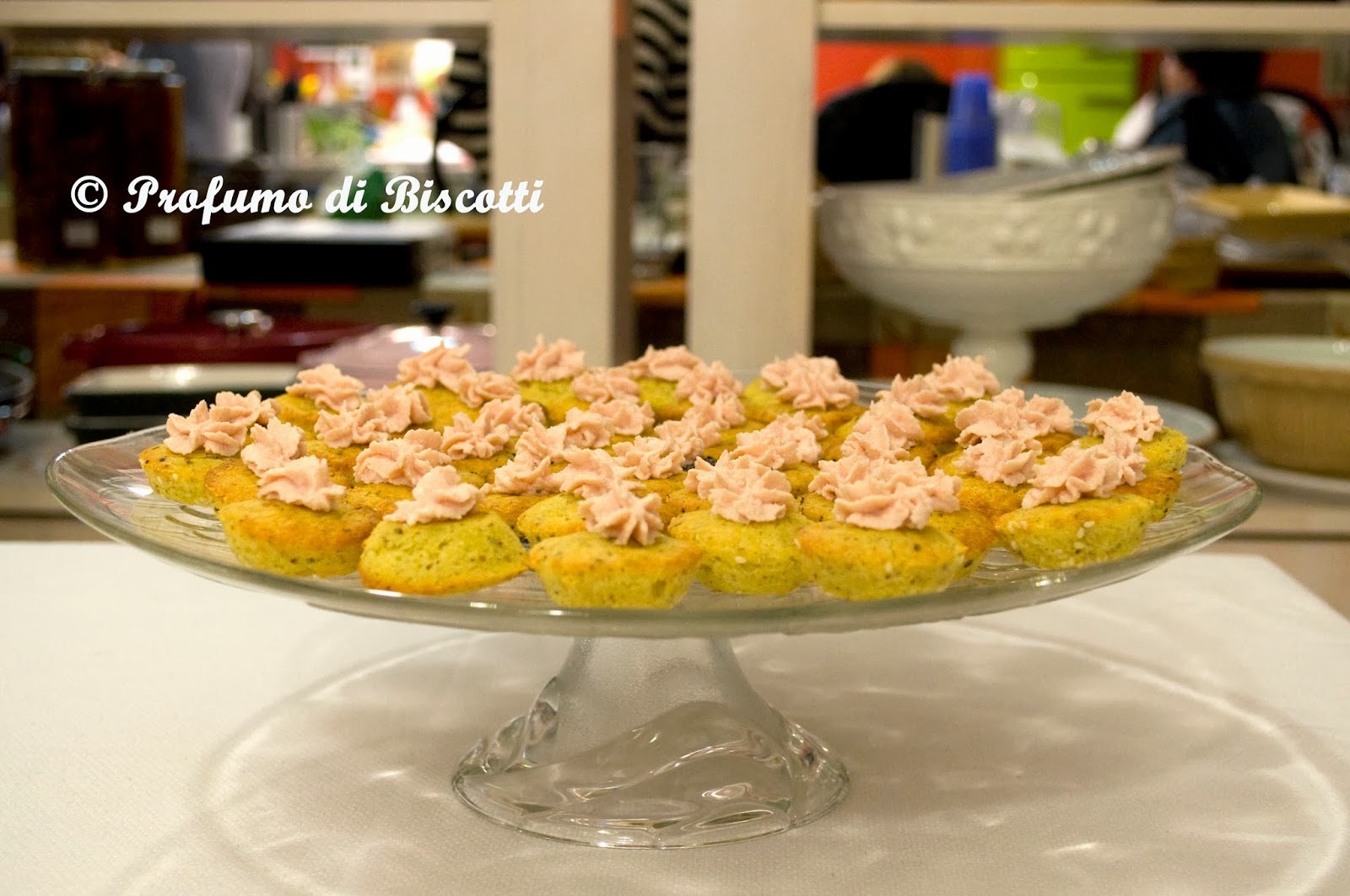 profumo di biscotti: CORSO ALLE TAMERICI: PICCOLA PASTICCERIA SALATA