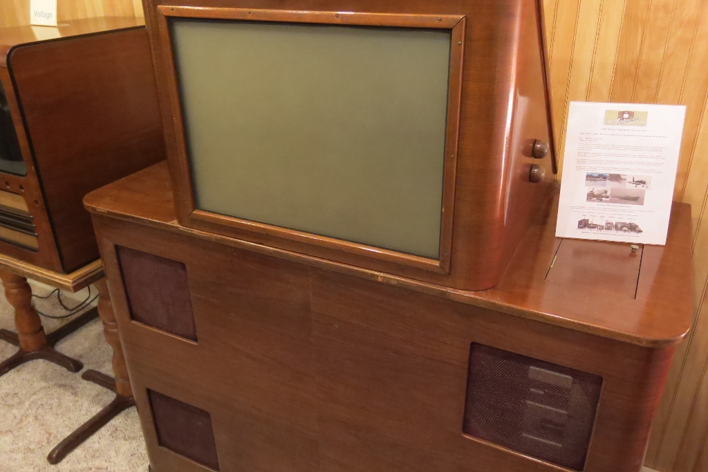 TUMBLEWEED: The Early Television Museum