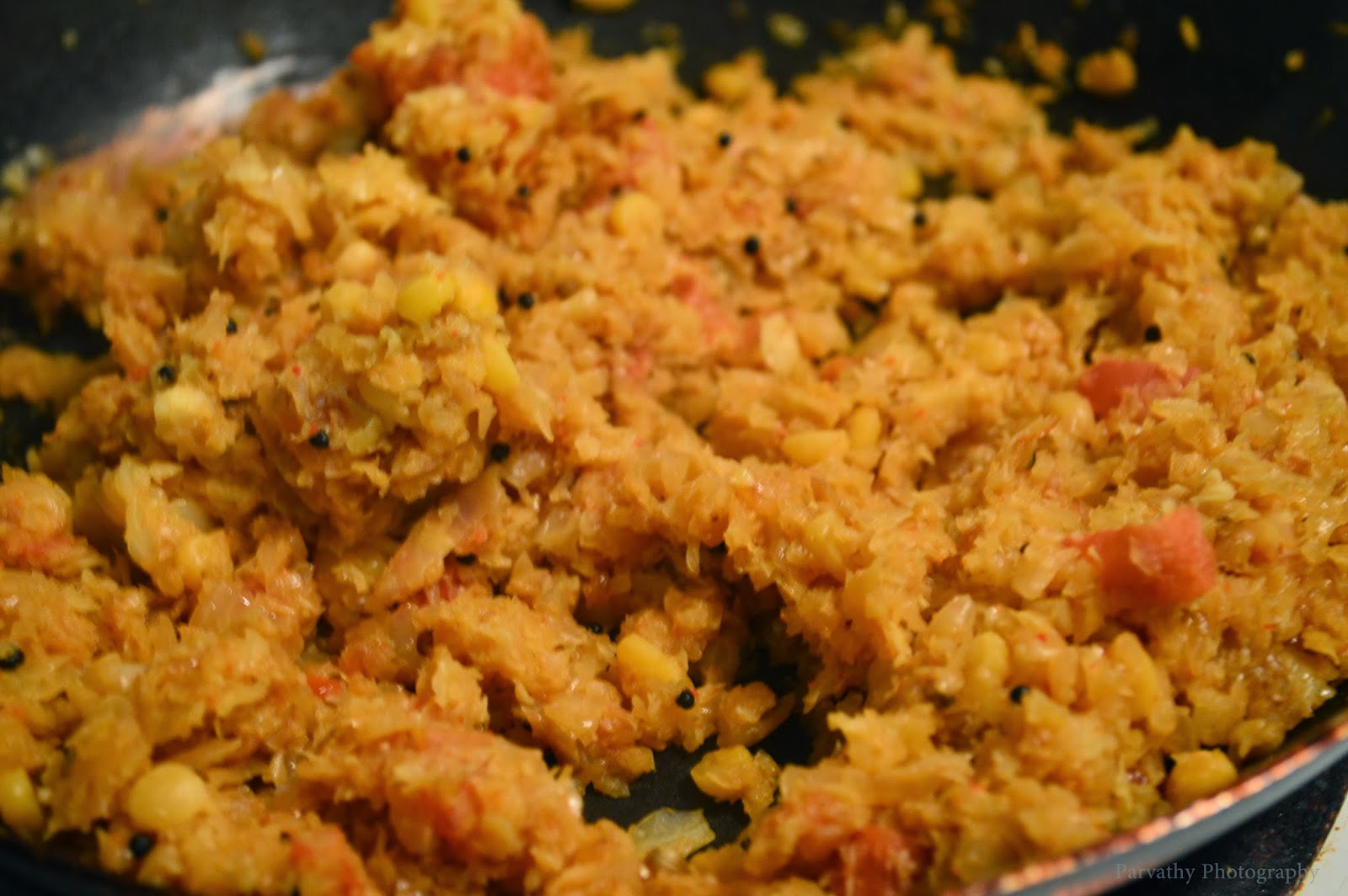 Paru's Kitchen: Cabbage Chana Dal Fry | Muttakos Kadala Paruppu Varuval ...