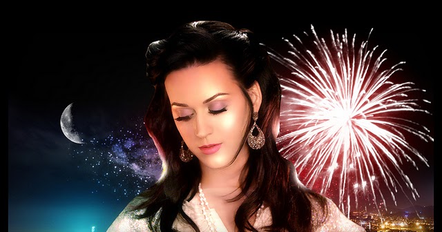 Katy Perry Firework Hairstyles ~ Center Hairstyles