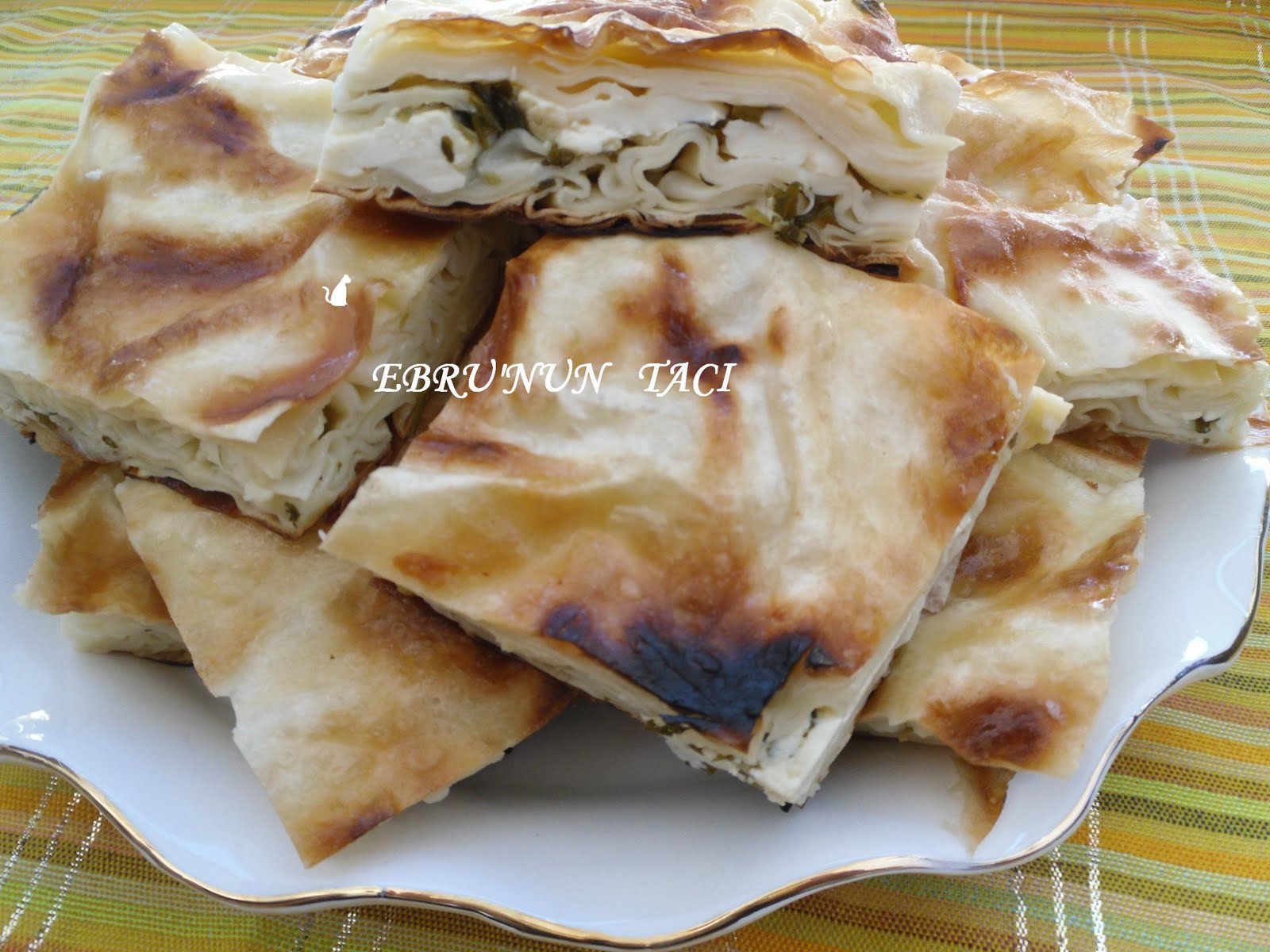 EBRU'NUN TACI: HAMUR İŞİ TARİFLERİ