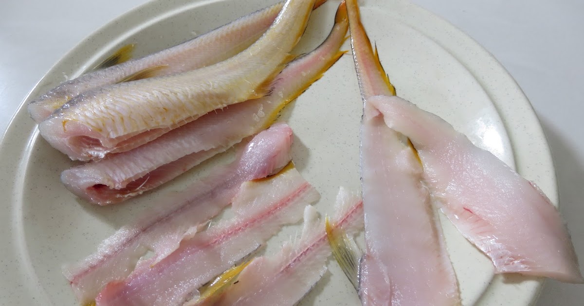 Simple yet yummylicious!: Crunchy Fried Hong Boi Fish or Ikan Gonjeng