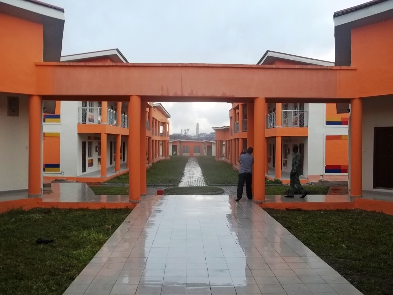 DAILY GISTS: MIMIKO TO BUILD SEVEN MEGA SECONDARY SCHOOL IN ONDO STATE