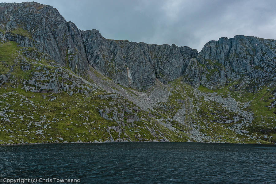 Chris Townsend Outdoors: A Day of Contrasts on Lochnagar
