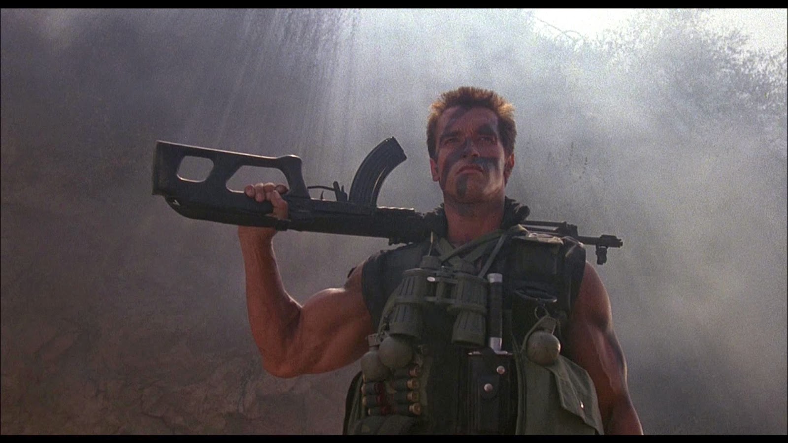 Cool Ass Cinema: Commando (1985) review