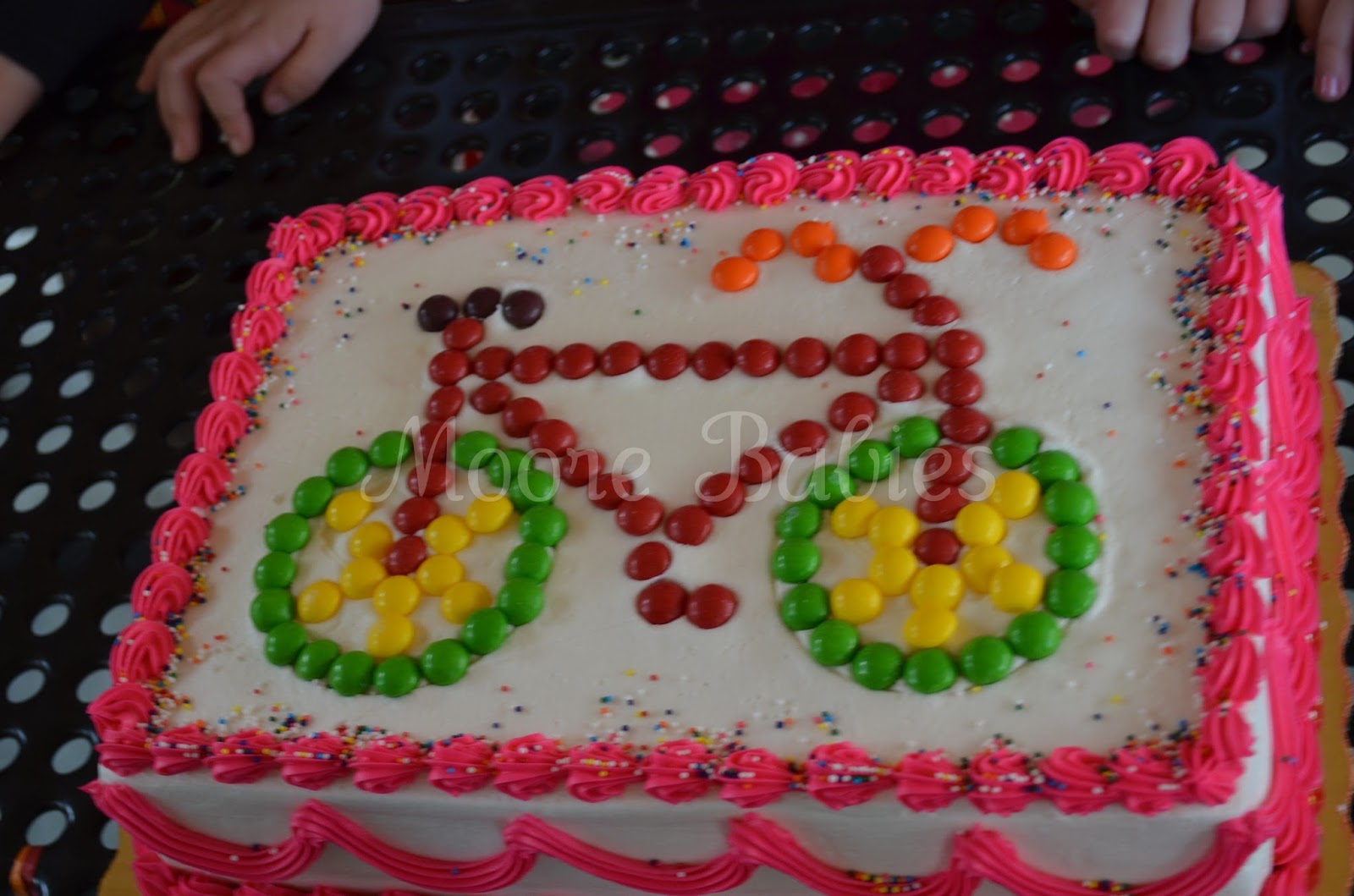 Moore babies: {Bike Birthday Party} The Cake