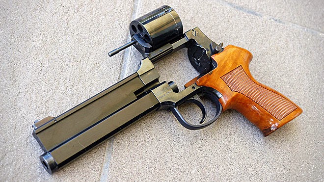 on target shooter nz: Bottom-Chamber-Popper - Revolvers: