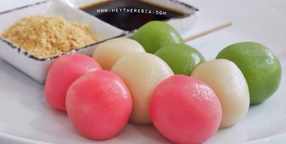 Hanami Dango | HeyTheresia - Indonesian Food & Travel Blogger