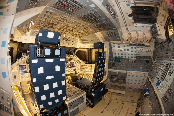 Astro Ufologia: Dentro dos ônibus espaciais - Inside of space shuttle