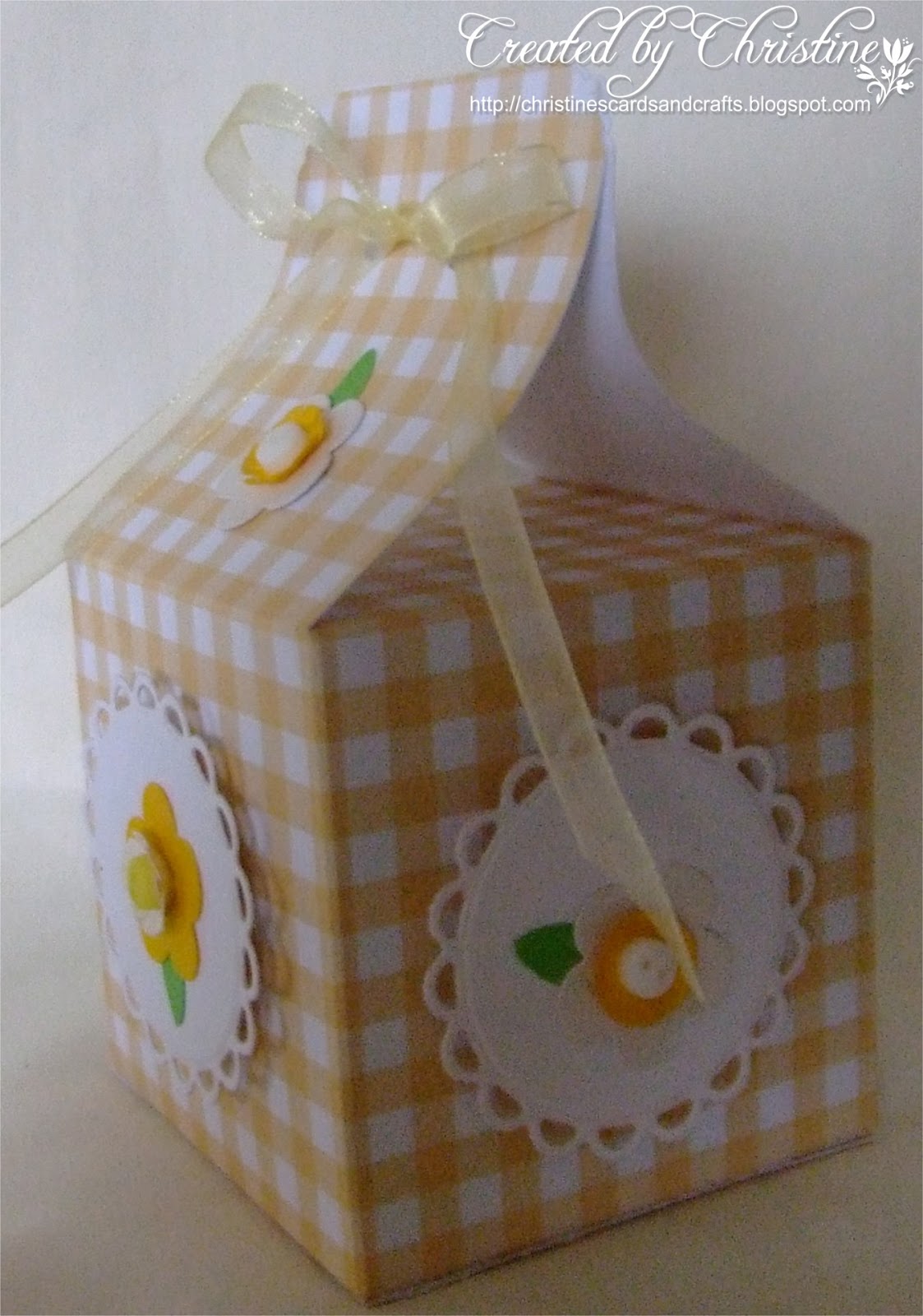 Christine's Cards and Crafts: Tutorial for Yesterday's Gift Box