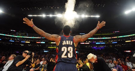 Journalism or Bust!: The "Abdicator" Returns