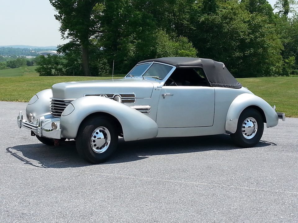 '37 Cord Replica: 1968 Samco Warrior - DailyTurismo