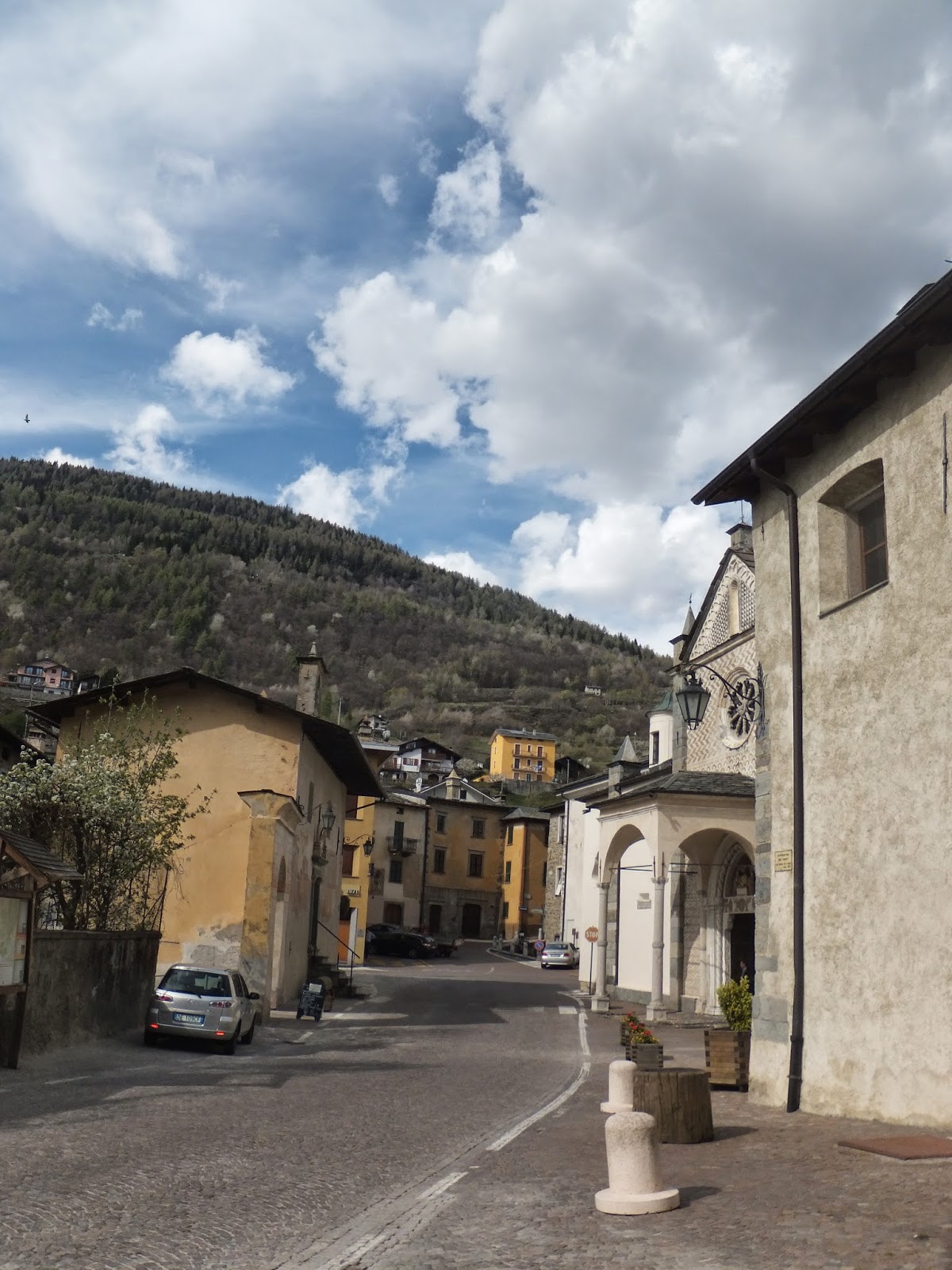 Italian Sunrise: Buongiorno, Teglio