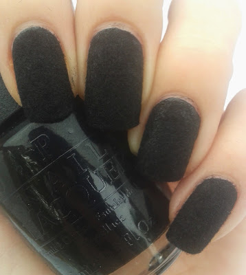 PrettyLittlePolish : Fluffy Nails: Flocking Powder Tutorial