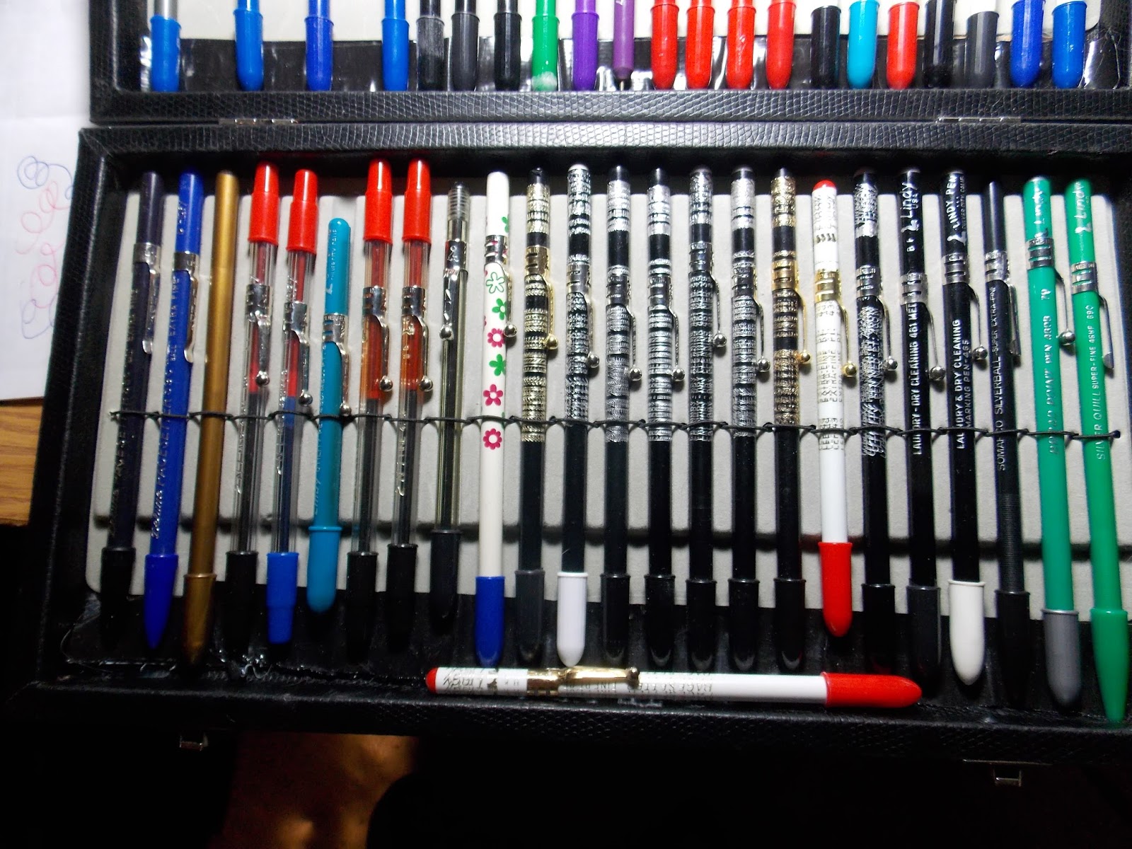 My Supply Room: Lindy Pens