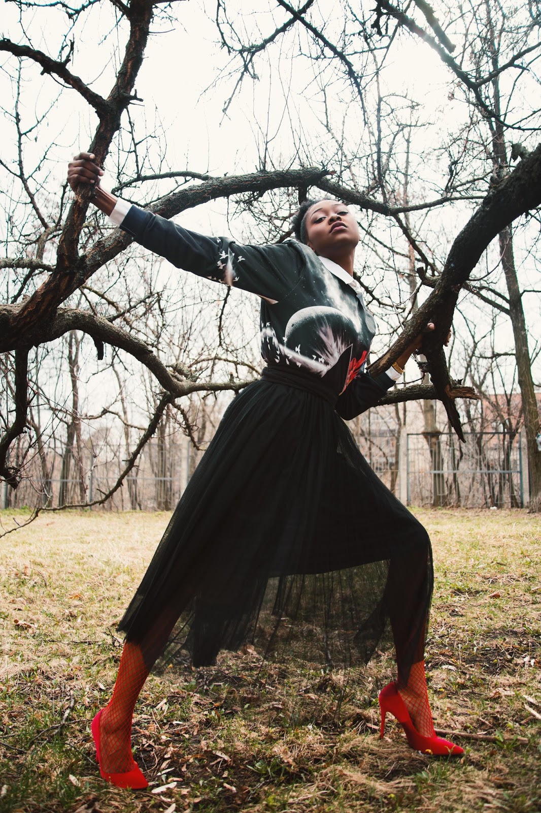 7 STYLISH WAYS TO ROCK THE FISHNET TREND - Melody Jacob