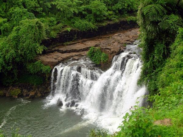 Napne Waterfall
