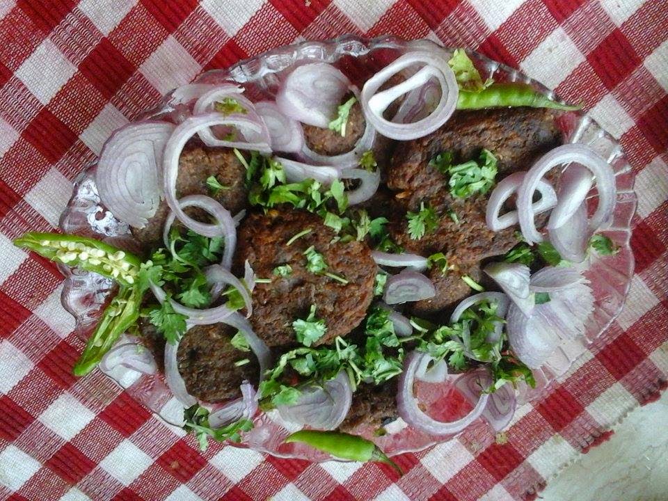 Pakistani Cuisine: Lobia kay Kabab (Red Beans Kabab)