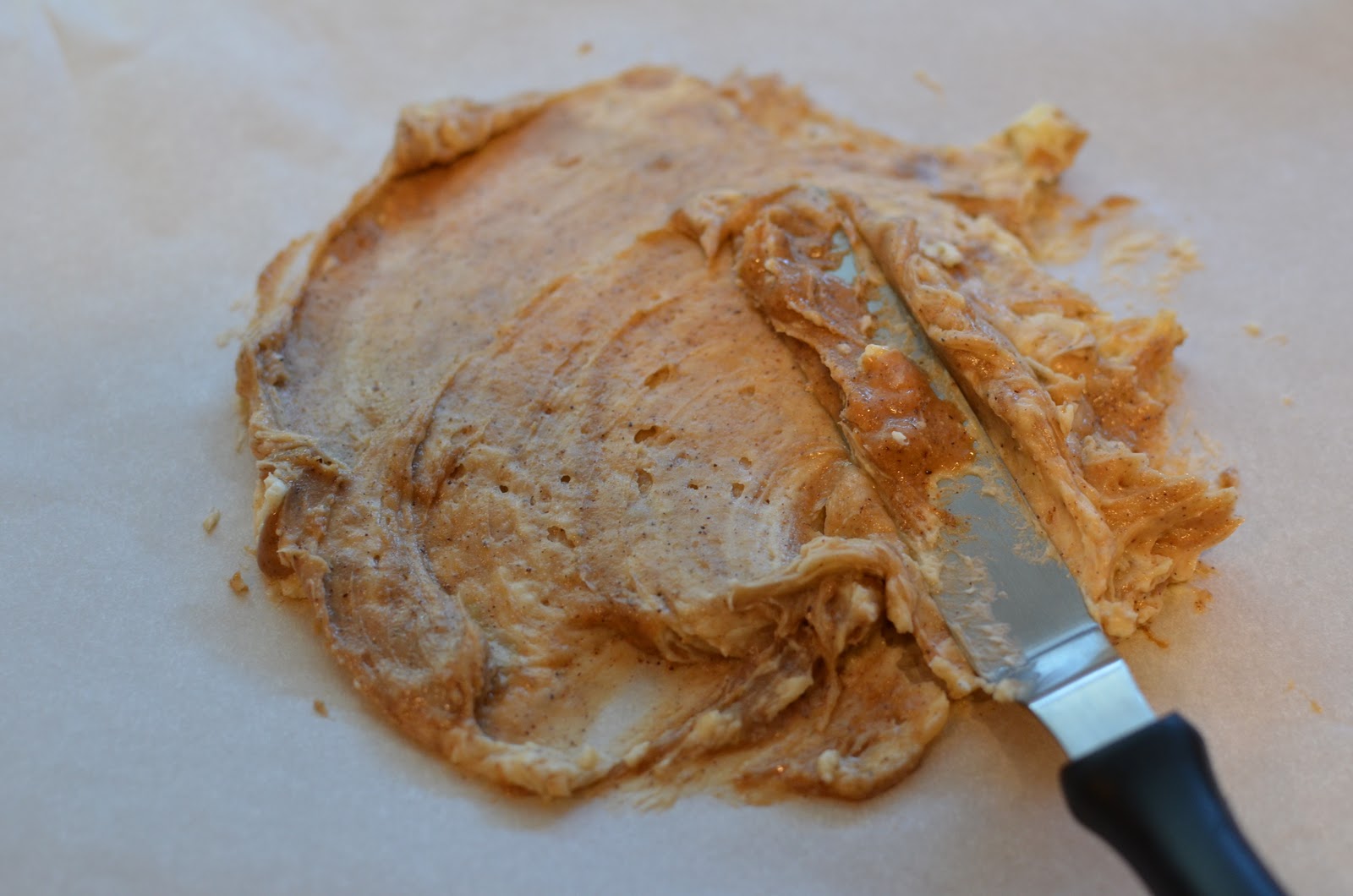 Playing with Flour: Hazelnut cake with praline and milk chocolate ...