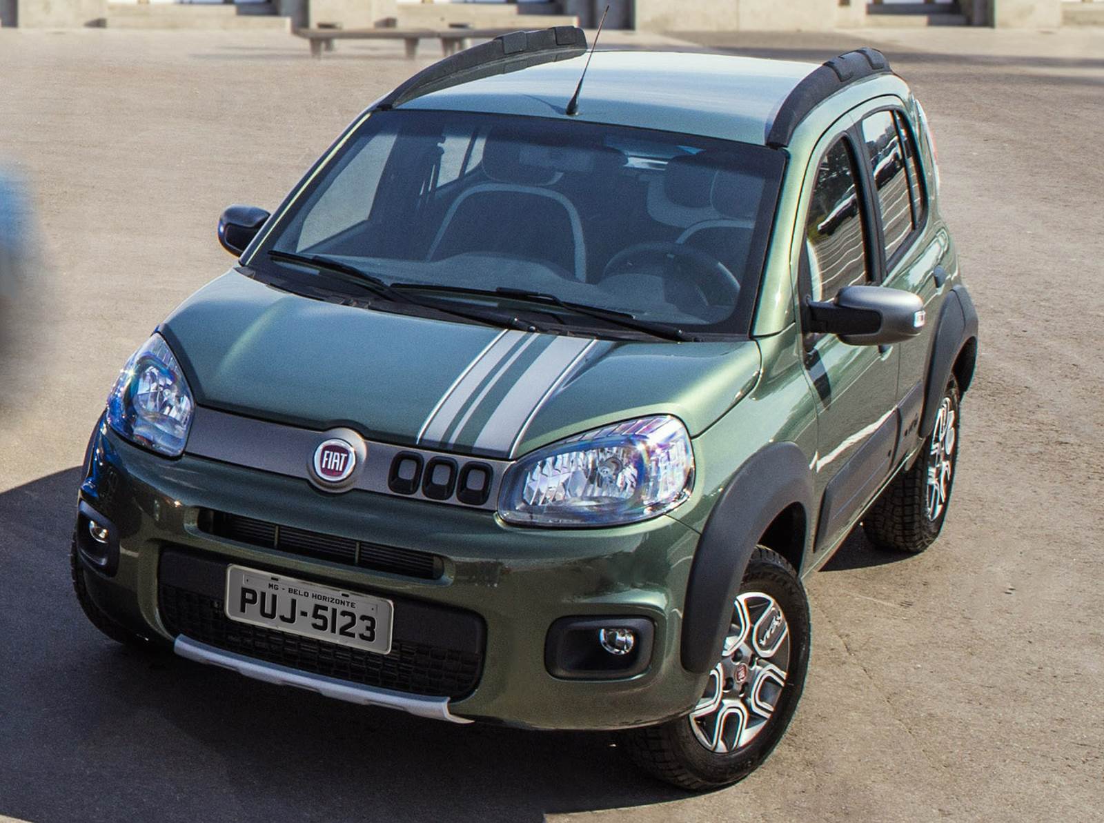 Novo Fiat Uno 2015: preços e itens de série e opcionais