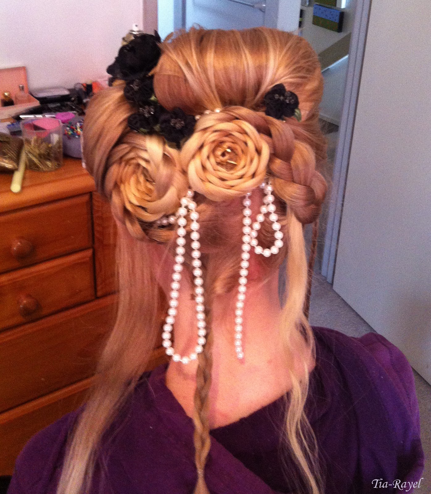 Extravagance is Everything : Ice Goth