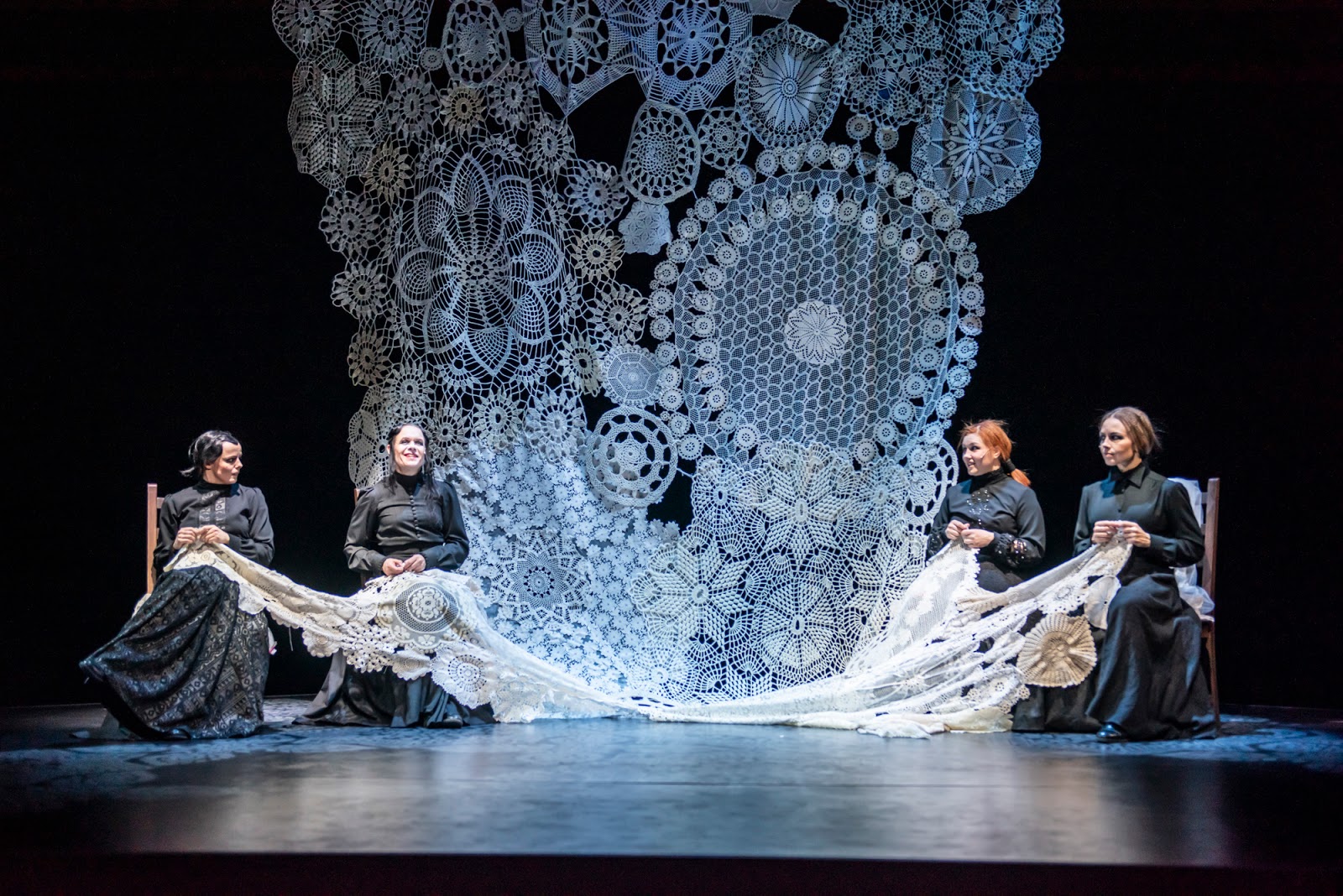 Kuopion kaupunginteatteri: Bernada Alban talo