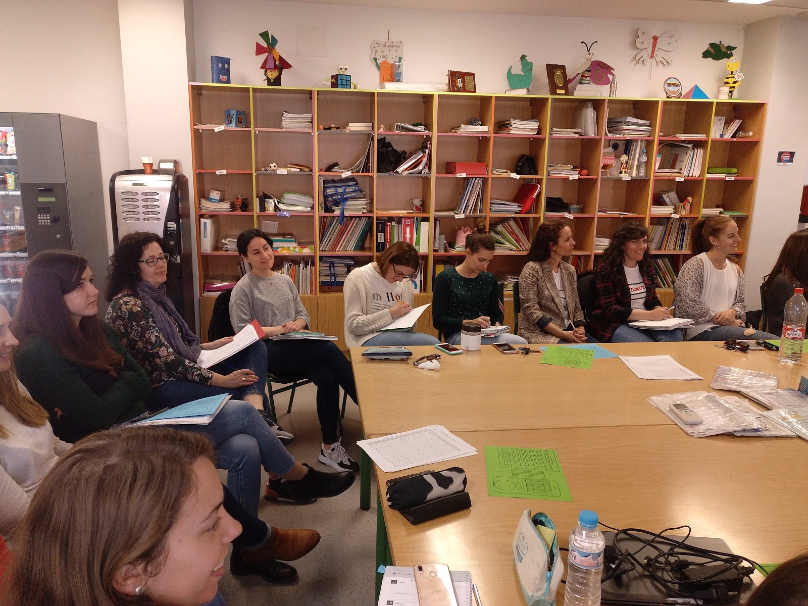 PRIMERA CHARLA SOBRE MATEMÁTICAS MANIPULATIVAS STEAM