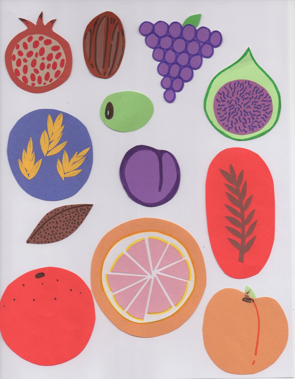 Tu B'Shevat Crafts: My Tu B'Shevat Garland Tu B'Shevat Crafts: My Tu B'Shevat Garland