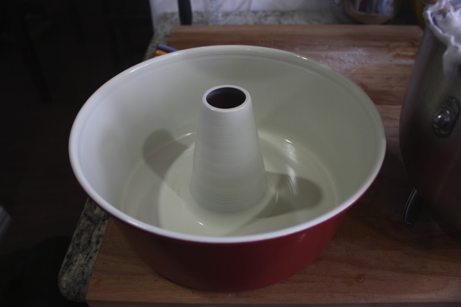 Cook, Create and unComplicate: Angelfood Cake from Scratch