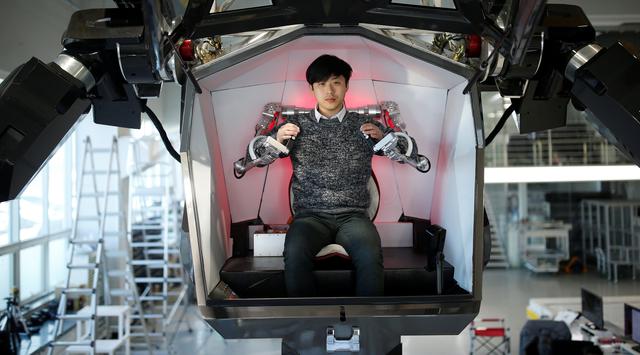 METHOD-2 Robot Raksasa Korea Bisa Dikendarai Manusia | Musicmooe